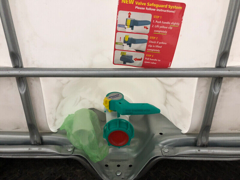 1000 litre water storage totes and barrels | Outdoor Tools & Storage ...