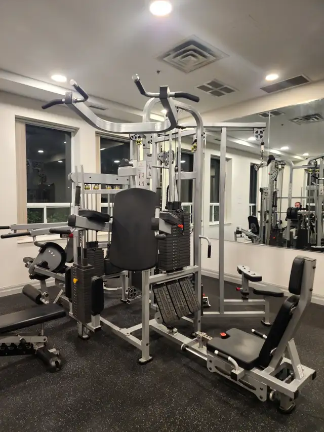 Clean Spacious Condo at 4900 Glen Erin Drive - Erin Town Center | Long ...