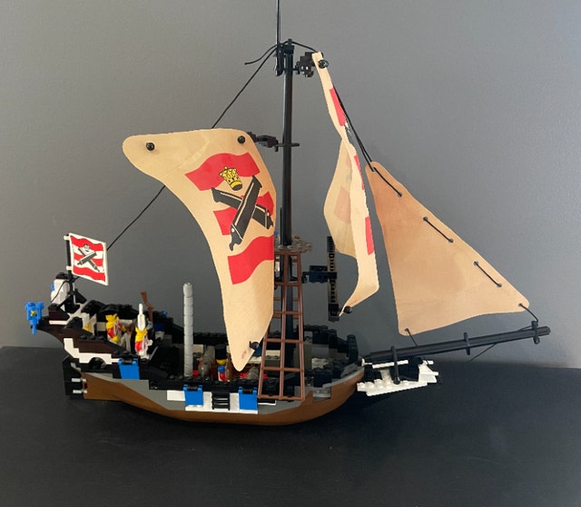LEGO Pirates 6271: Imperial Flagship | Jouets et jeux | Laval/Rive Nord ...