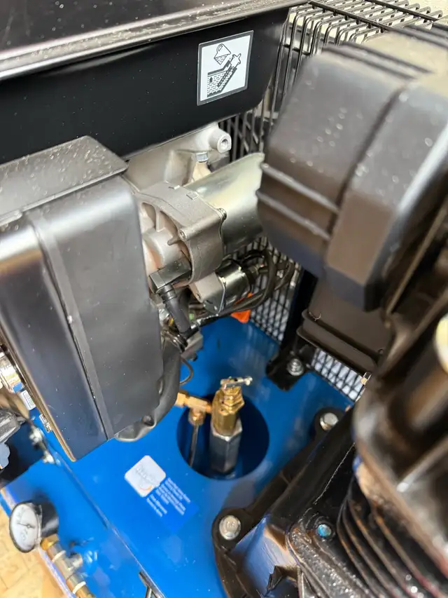 POWER FIST TRUCK-MOUNT GAS AIR COMPRESSOR | Lawnmowers & Leaf Blowers ...