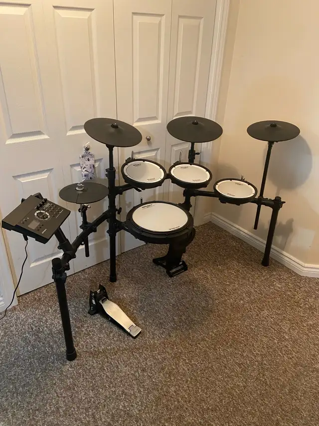 Roland TD17 vers 2 w/ Upgraded Thin Cymbals & Rack | Drums & Percussion ...