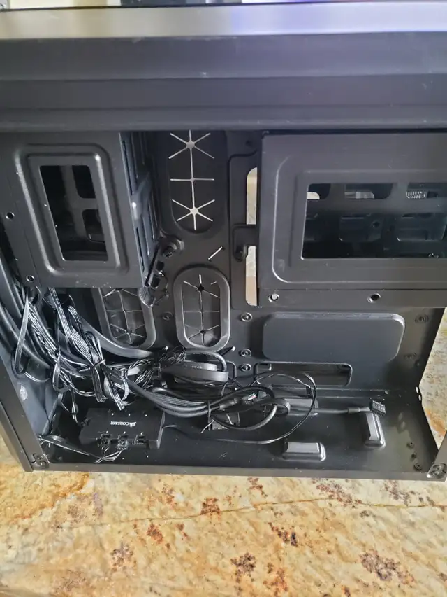 Corsair Crystal 280X RGB M-ATX PC Case With Pro Node & Fan Hub | System ...