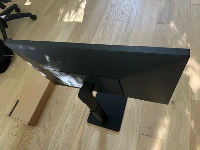 LG 27