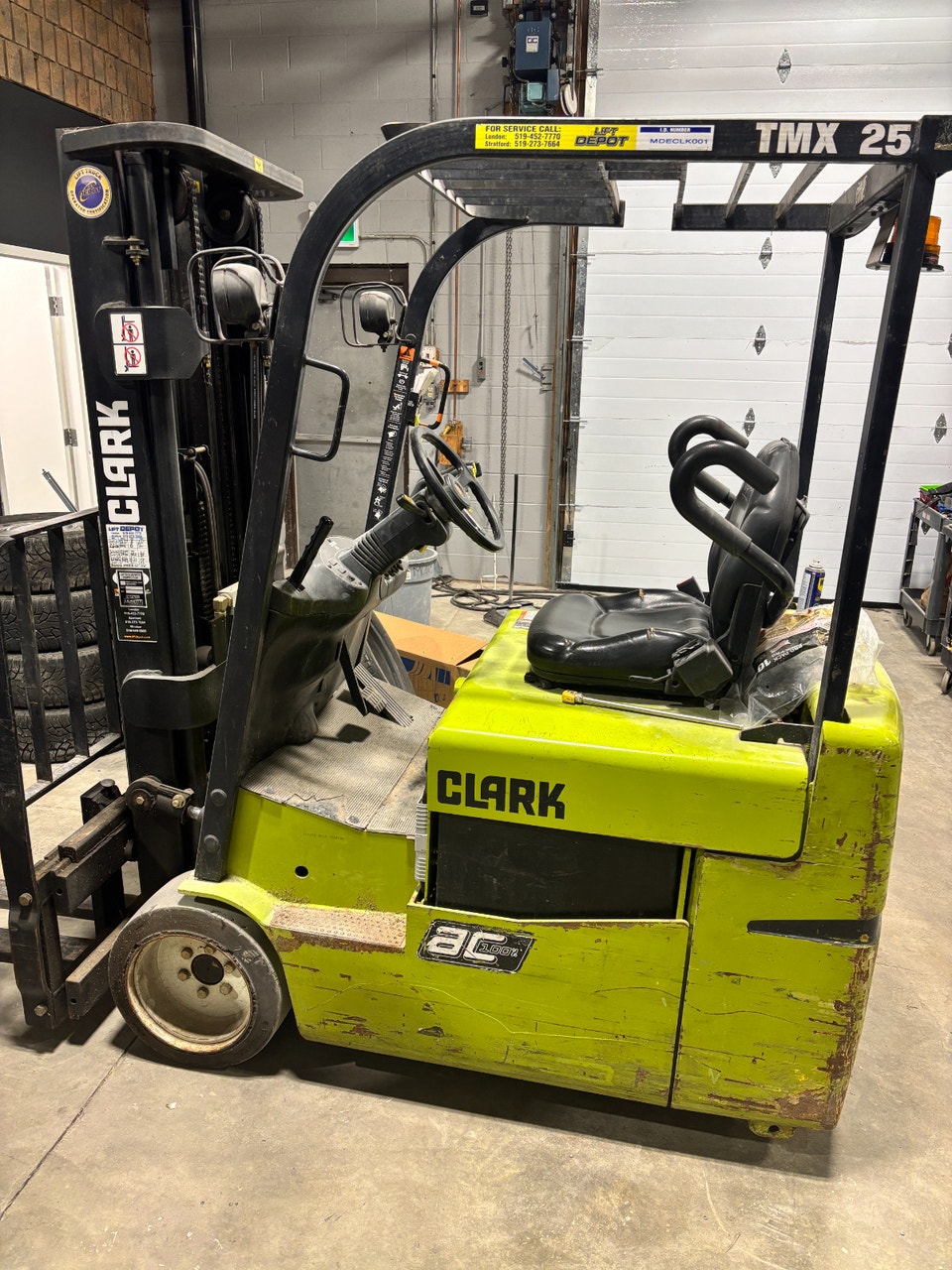 CLARK TMX 20 Electric ForkLift | Heavy Equipment | London | Free local ...