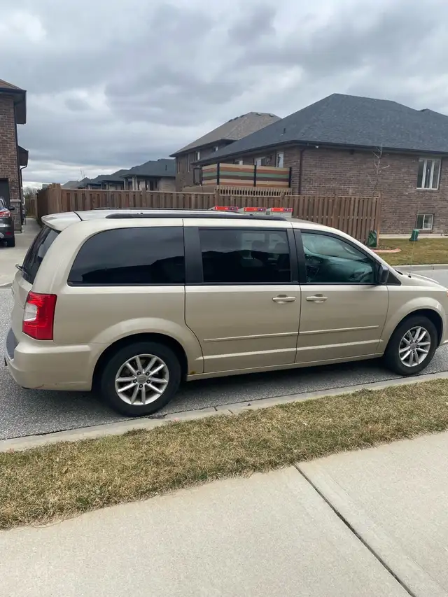 dodge grand caravan 2013 | Cars & Trucks | Windsor Region | Free local ...