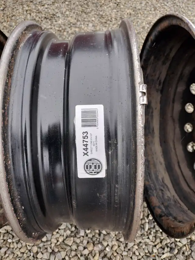 Dodge Caravan 17" Steel Rims | Tires & Rims | St. Catharines | Free ...