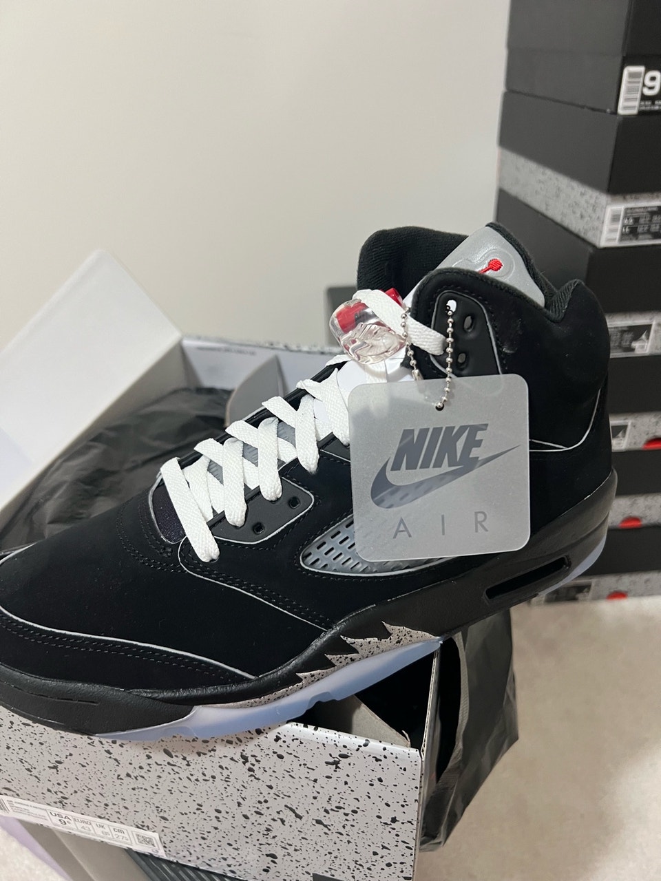 Brand New 2025 Jordan 5 Black Metallic Reimagined | Men's Shoes ...