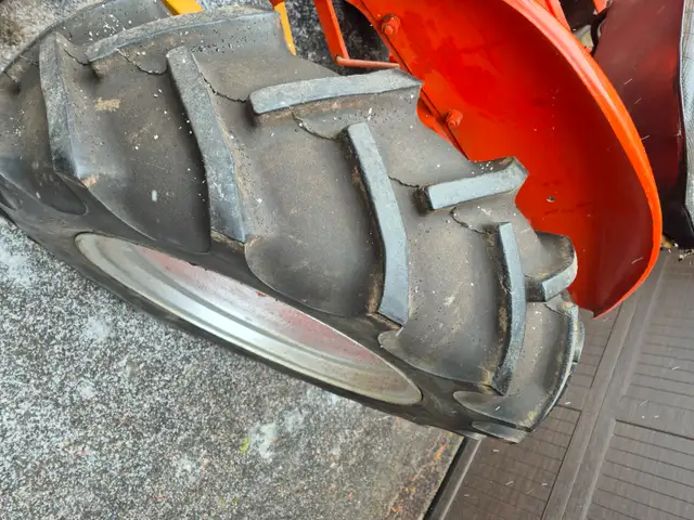 Allis-Chalmers "B" Model with 5' Woods Belly Mower | Farming Equipment ...