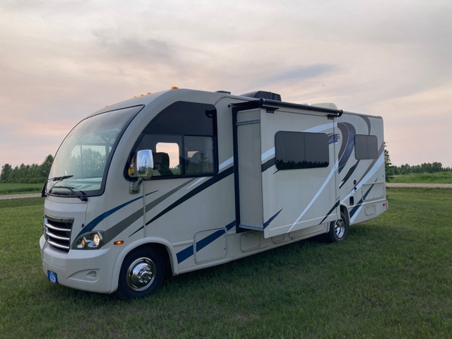 2017 Thor Axis 25.4 | RVs & Motorhomes | Saskatoon | Kijiji
