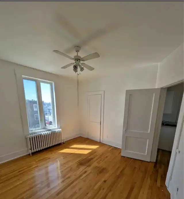 Grand logement 4 1/2 à louer à Shawinigan G9N 2K9, au 3e étage | Long ...