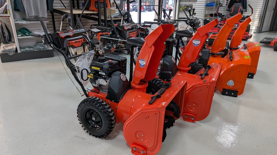 Ariens Deluxe Snowblowers In Stock | Snowblowers | Stratford | Free ...