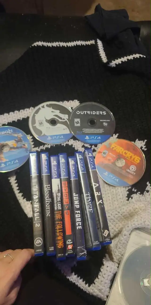 Ps4 and Xbox one consoles | Other | Windsor Region | Free local ...