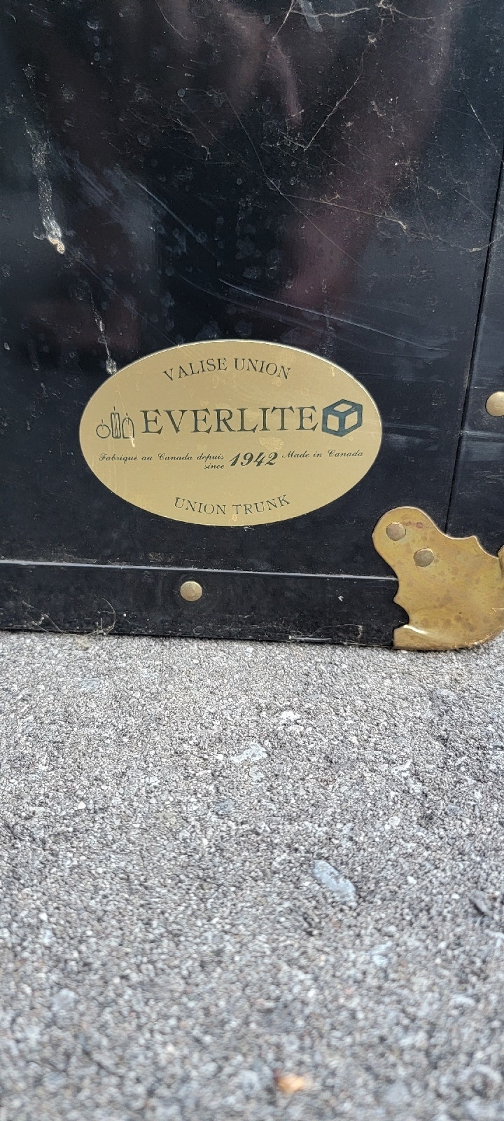 VALISE union Everlite 1942 Trunk | Dressers & Wardrobes | Kitchener ...