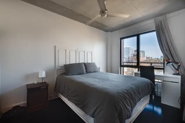 WOW! Magnifique 1 cac TOUT MEUBLÉ et balcon! | Long Term Rentals | City of Montréal | Free local ...