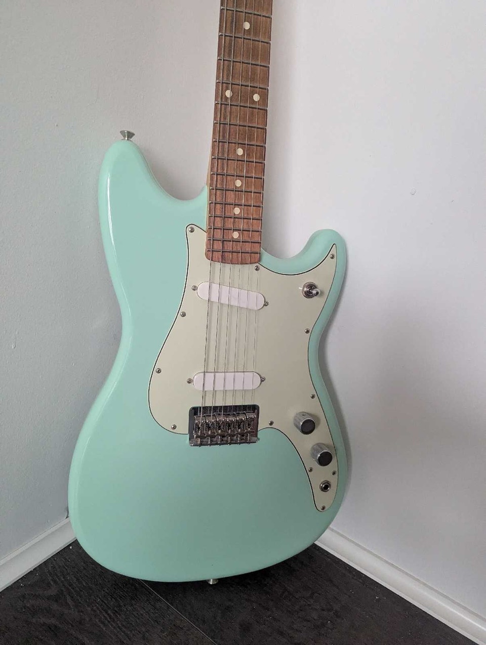 Fender Duo-sonic model guitar in excellent condition! | Guitars ...