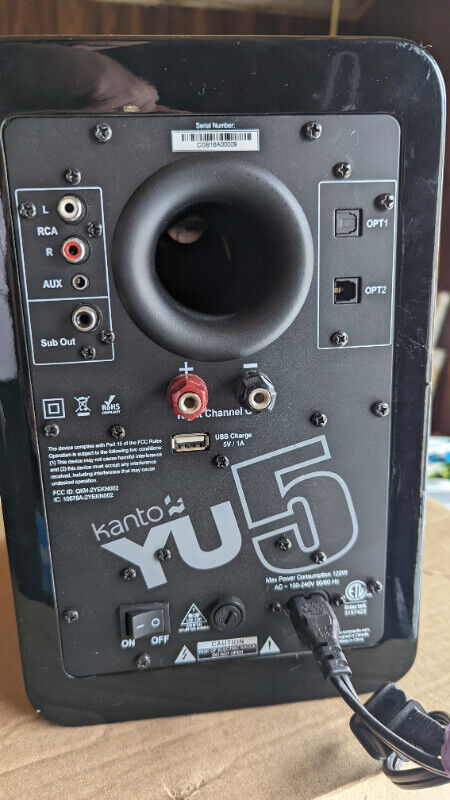 Kanto YU5 single active speaker with remote | Speakers | City of ...