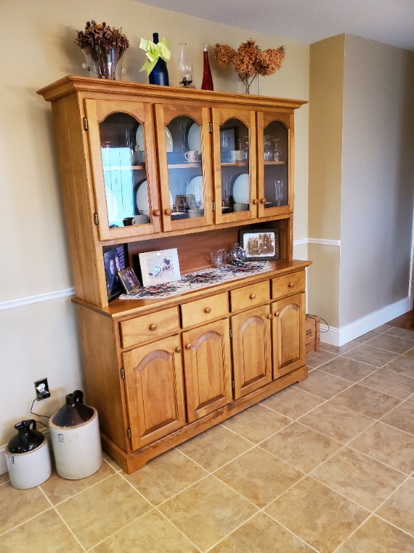 Solid birch hutch | Dining Tables & Sets | Moncton | Kijiji