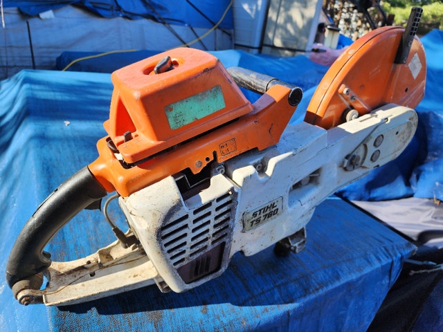 Stihl TS760 Professional Quick Cut Concrete Cutoff Off Saw 16" H ...