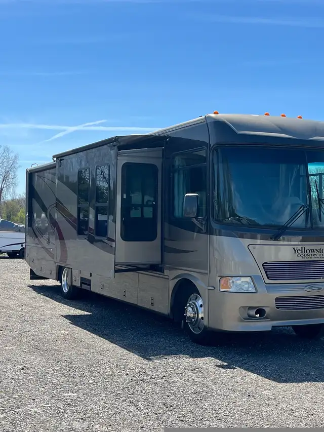 2009 Gulfstream Yellowstone | RVs & Motorhomes | Grand Bend | Free ...