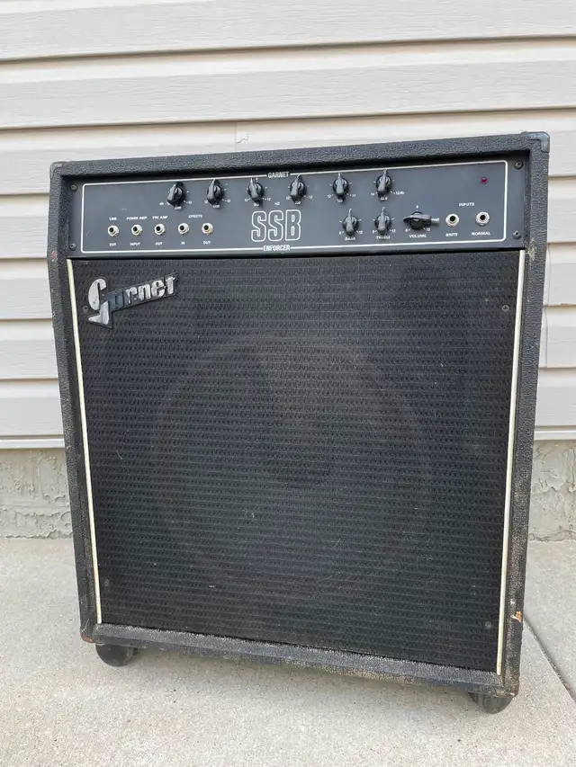 Garnet SSB Enforcer Bass Guitar Amp | Amps & Pedals | Saskatoon | Free ...