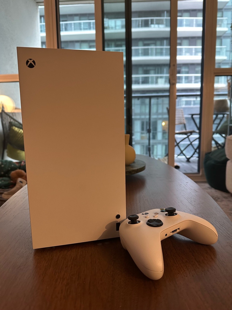 BARELY USED Xbox Series X 1TB Digital Console w/Controller | Xbox ...