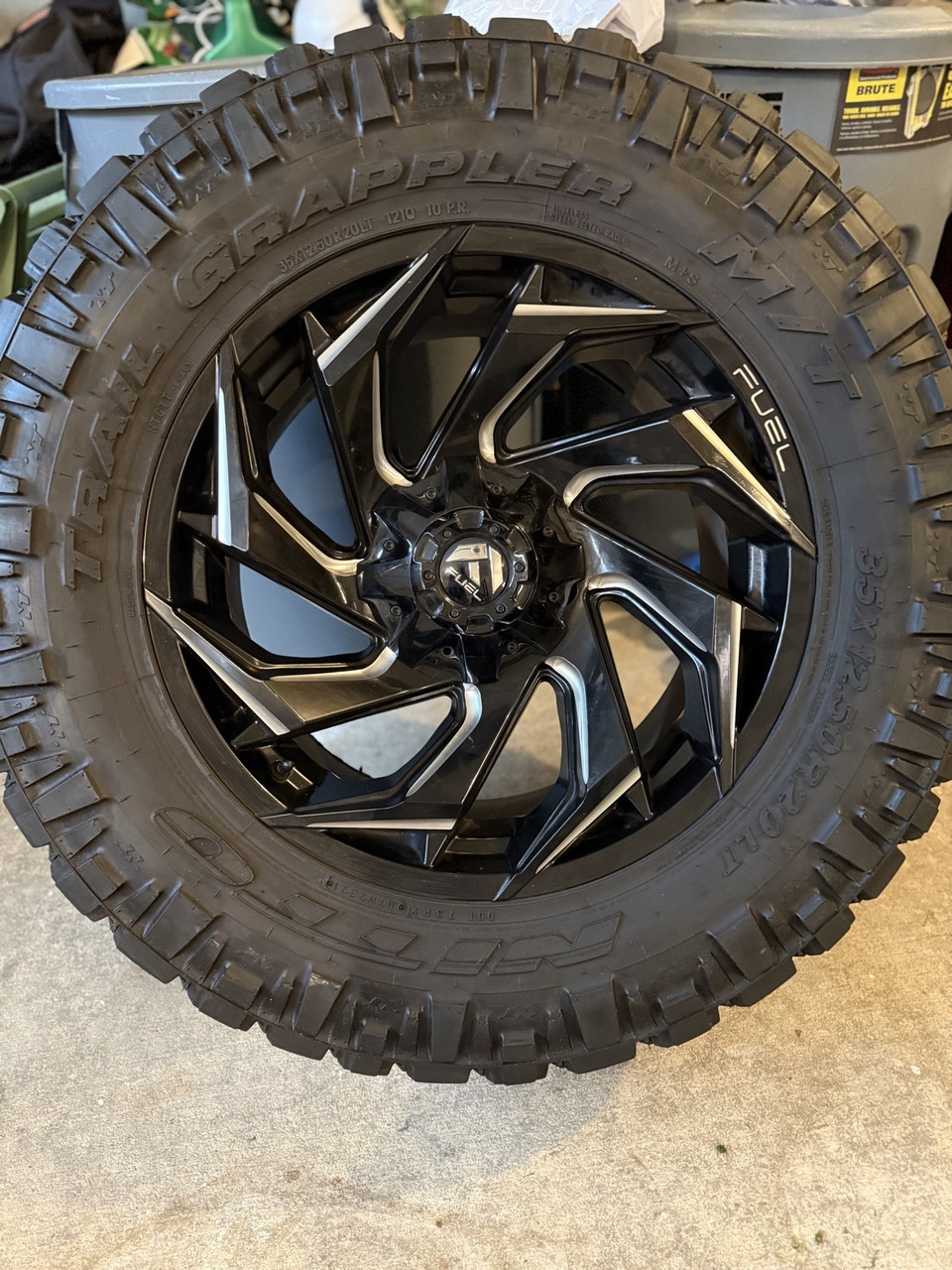 35 Inch Nito Trail Grapplers On 20 Fuel Rims | Tires & Rims | London ...