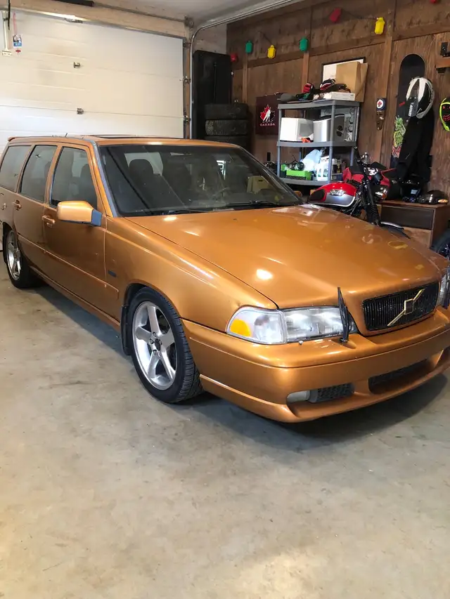 1998 Volvo v70R | Cars & Trucks | Lethbridge | Free local classifieds ...