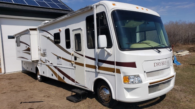Daybreak Class A Motorhome Rental | RVs & Motorhomes | Saskatoon | Kijiji