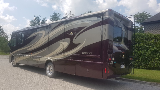 VR 36.5 pieds winnebago | VR et caravanes | Sherbrooke | Kijiji