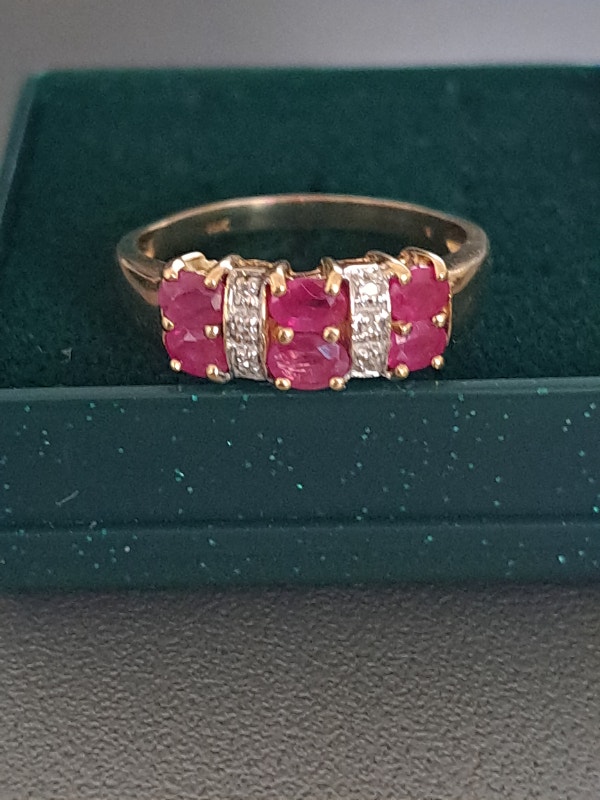 bague 6 rubis et 6 petits diamants pour femme or 10k pese 2.6 gr ...