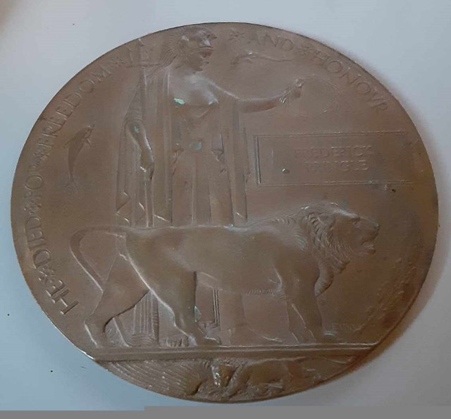 WW1 Memorial Plaque aka"Dead Man’s Penny" Royal Field Artillery | Arts ...