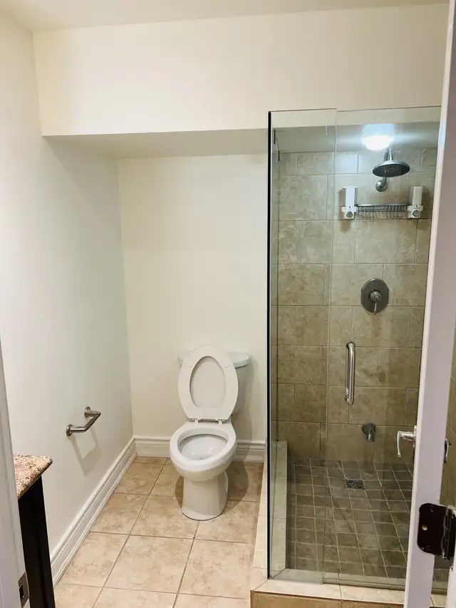 One Bedroom and One Den | Long Term Rentals | Markham / York Region ...