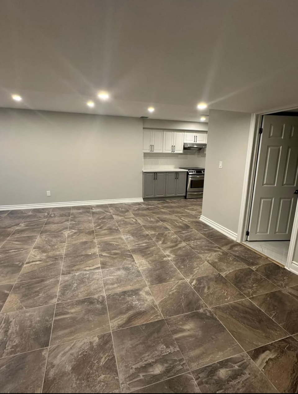2 Bed 2 Bath Basement Apartment in heart of Ancaster, Hamilton | Long Term Rentals | Hamilton ...