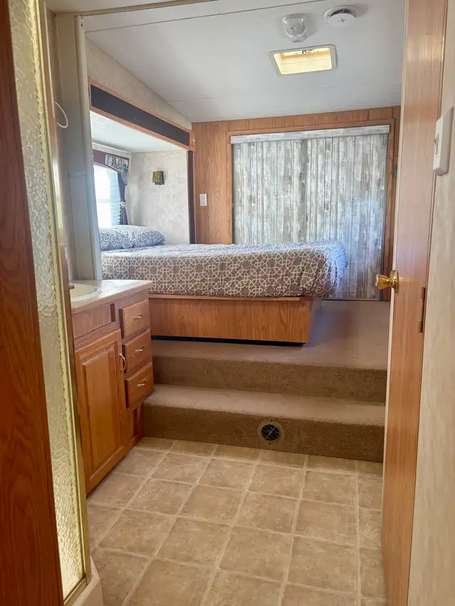 2005 Jayco Eagle 33’ Fifth Wheel!! Hitch Included!!! | Travel Trailers ...