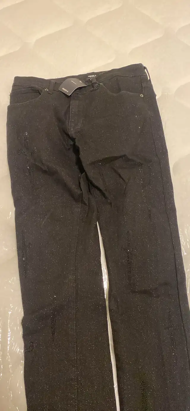 Forever 21 shinny jeans | Women's - Bottoms | Winnipeg | Free local ...