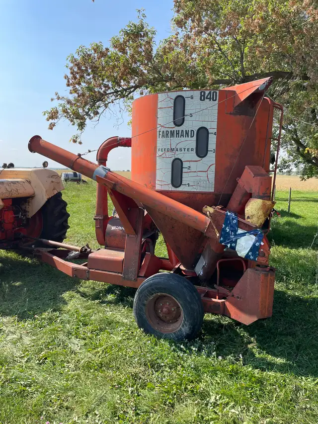 Case 930 tractor/hammer mill/hay rake | Farming Equipment | Winnipeg ...