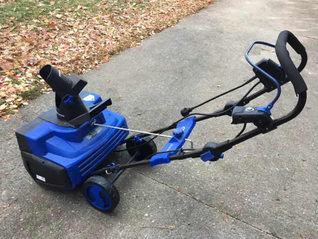 Snow Joe Electric Snowblower | Snowblowers | London | Free local ...