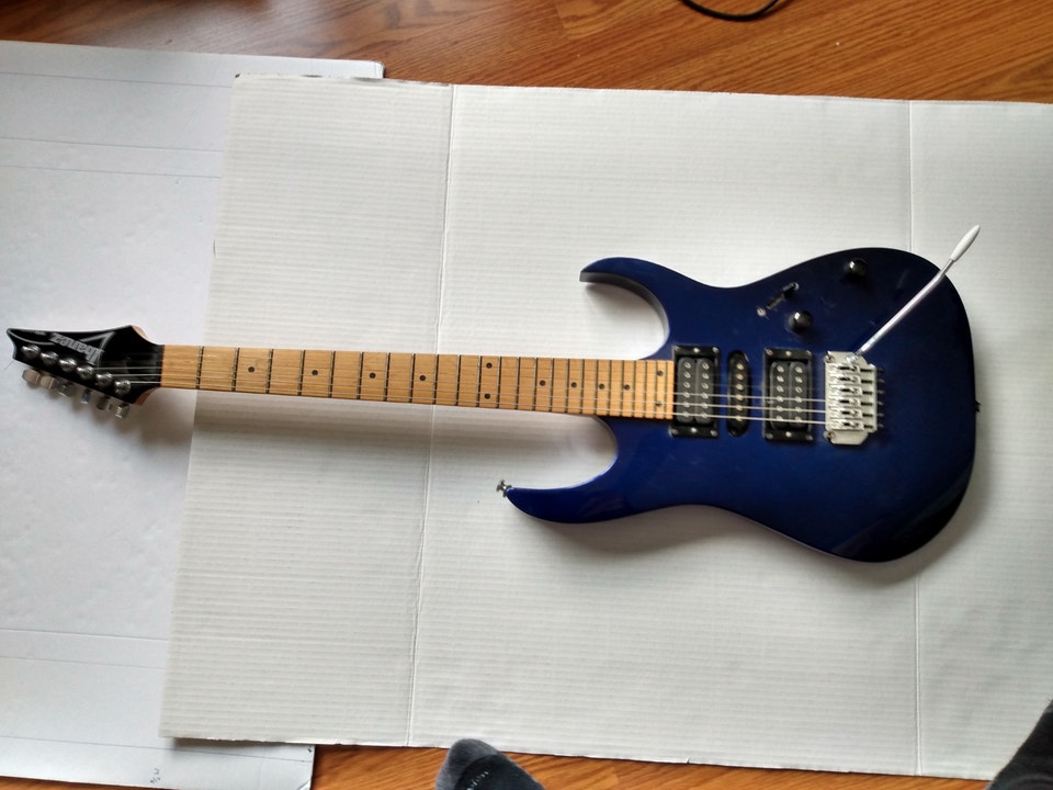 IBANEZ RG SERIES RG170 6 STRING ELECTRIC GUITAR WITH TREMOLO BAR ...