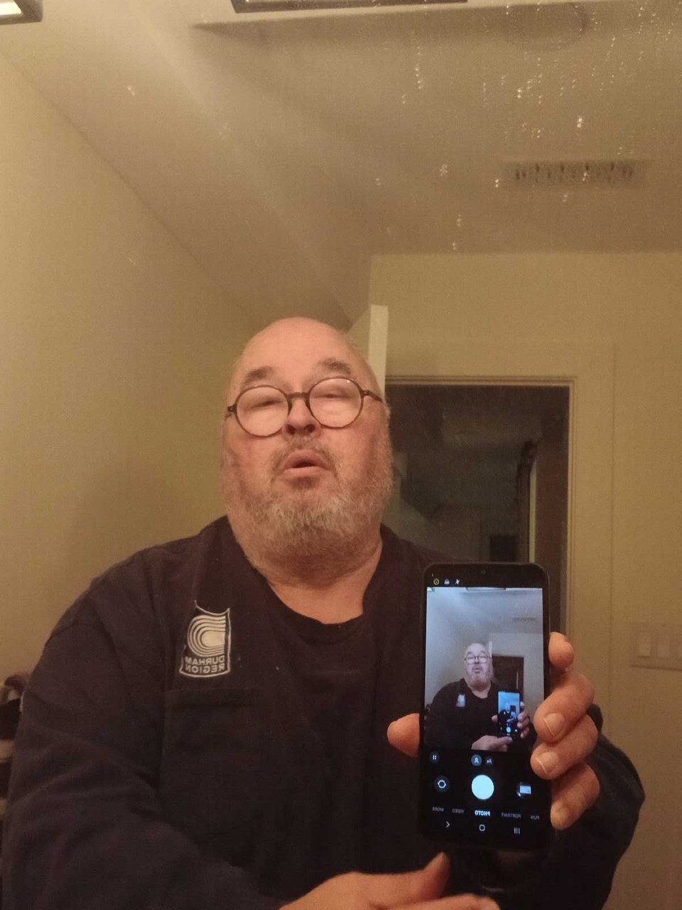 Samsung Galaxy A16 cellphone plus charger | Cell Phones | Oshawa ...