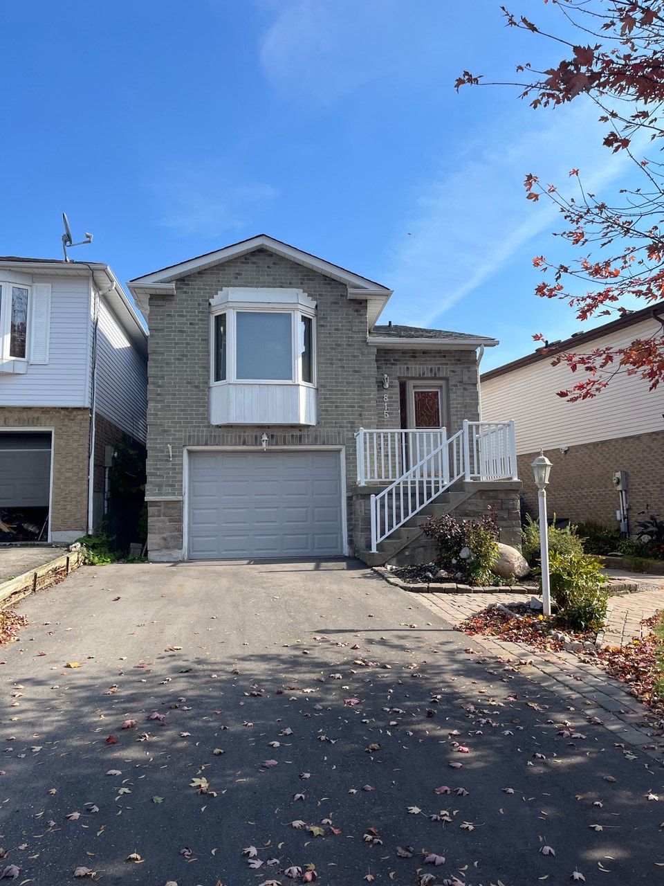 Bright & Cozy Ground-Level Apartment - All Included | Long Term Rentals ...