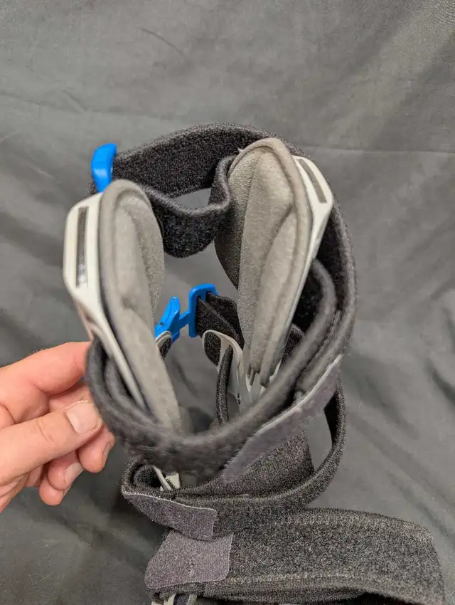 Ossur Rebound Post-Op Knee Right Knee Medium | Health & Special Needs ...