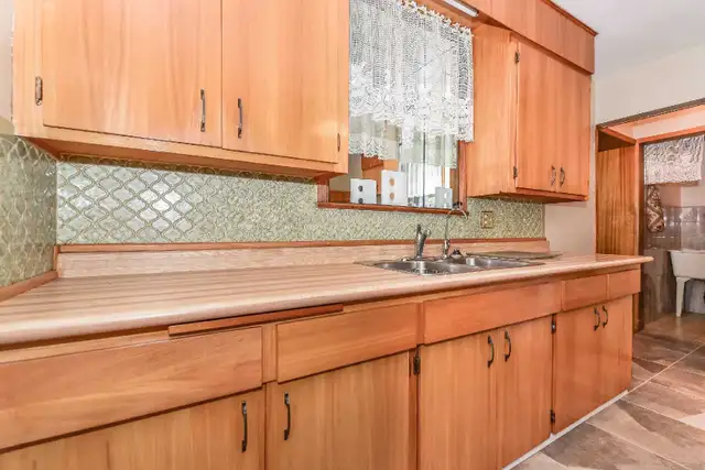 2 bedroom all inclusive Huron APRIL | Long Term Rentals | Kitchener ...