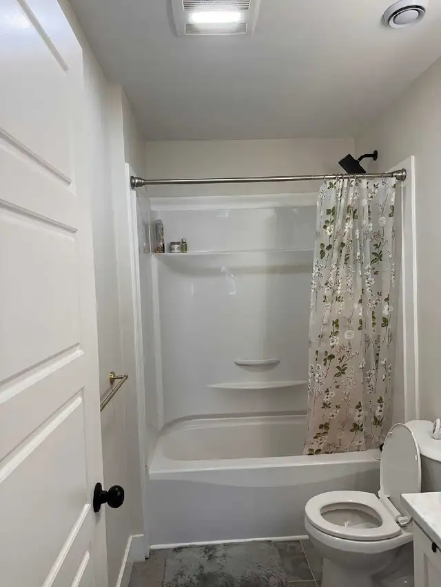 Ultra modern 3 bedroom apartment at Kenmount terrace | Long Term ...