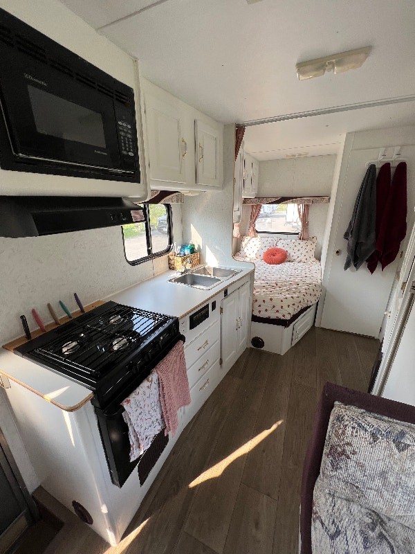 Renovated 1998 Ford Cutaway Slumber Queen | RVs & Motorhomes | Calgary ...