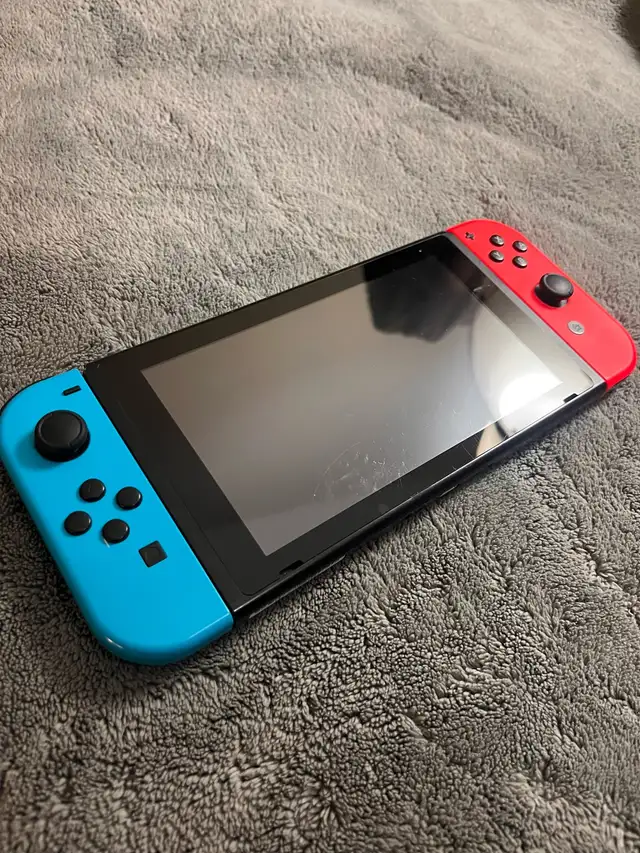 Nintendo Switch V1 Console Bundle – Dock, Joy-Cons, Accessories ...