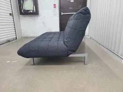 164 ads for structube sofa in Furniture in Canada | Kijiji Marketplaces