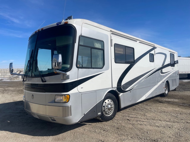 Class “A” motor coach | RVs & Motorhomes | Calgary | Kijiji