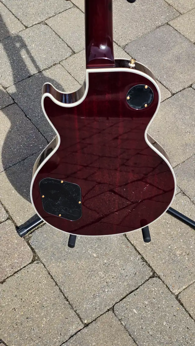 Tokai Les Paul Custom in Wine Red MIJ | Guitars | City of Toronto ...