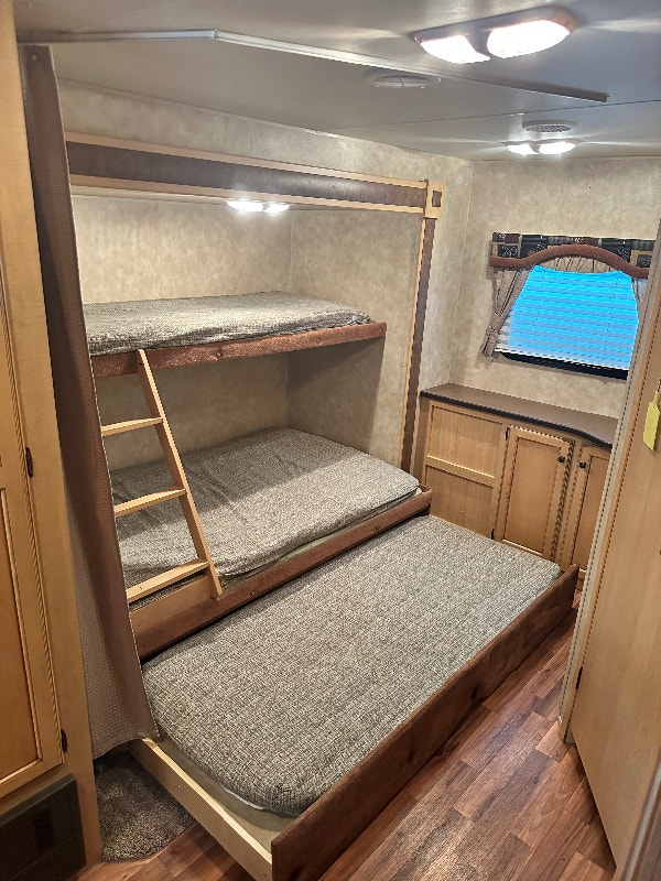 2010 KZ SPREE 31 FT RV | Travel Trailers & Campers | St. Catharines ...