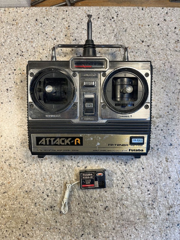 Futaba Attack-R Radio Set | Hobbies & Crafts | Ottawa | Kijiji